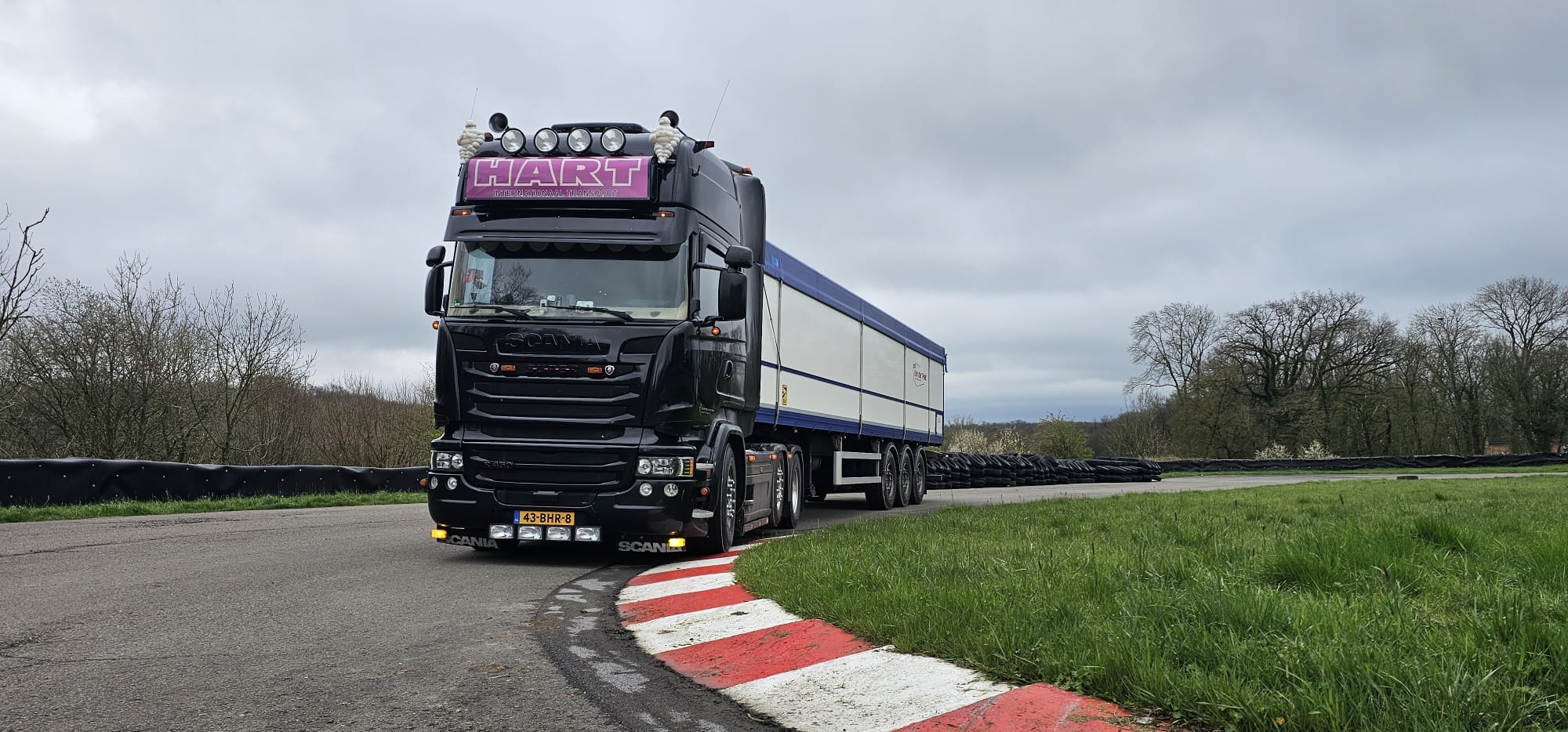 Hart Internationaal Transport